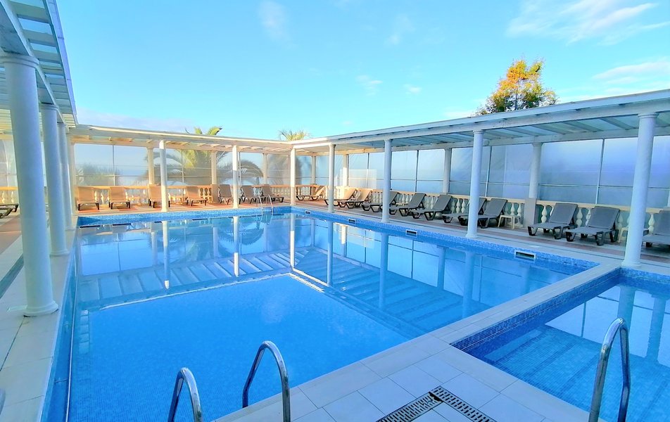 Отель Alex Resort & Spa Hotel 4*, Гагра — цены 2025, отзывы на ...